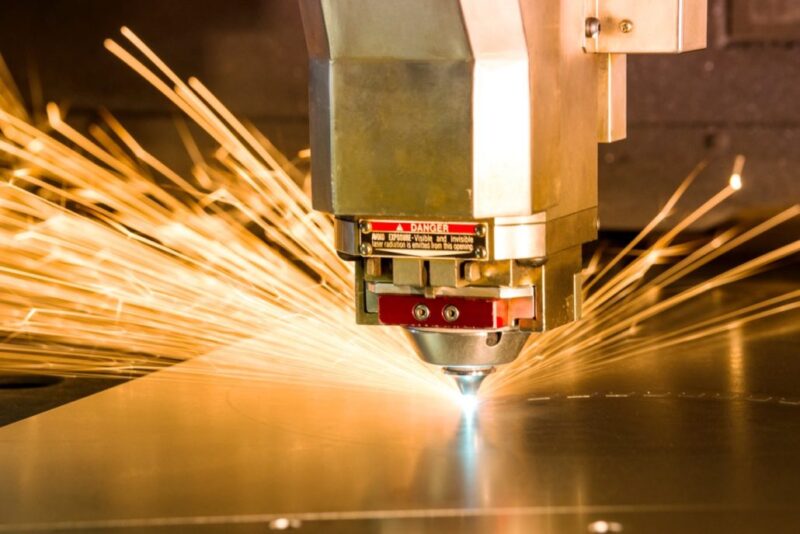 Understanding How Nitrogen Generators Work in Laser Cutting - Pensacola ...